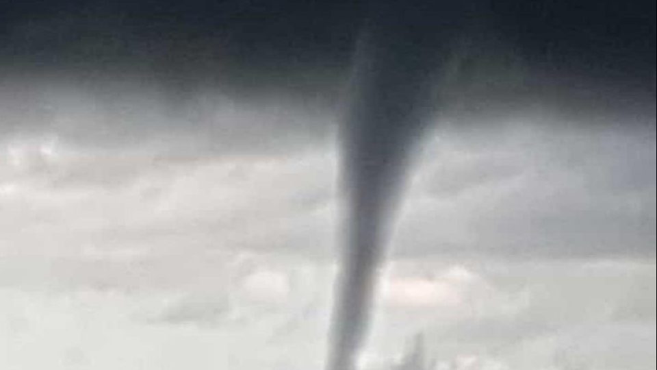 Tornado spotted northeast of Calgary | CityNews Calgary