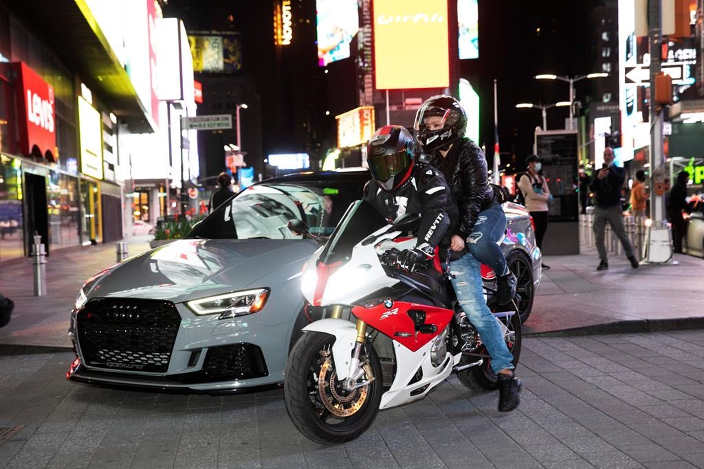 Gridlock gone, sports car collectors take over Times Square | CityNews ...