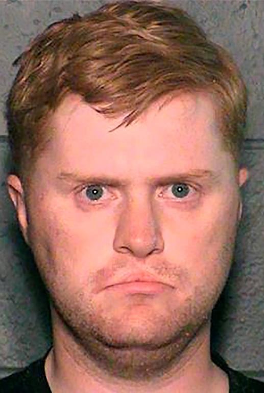 'Satanist' ex-soldier sentenced to 2 1/2 years in bomb plot