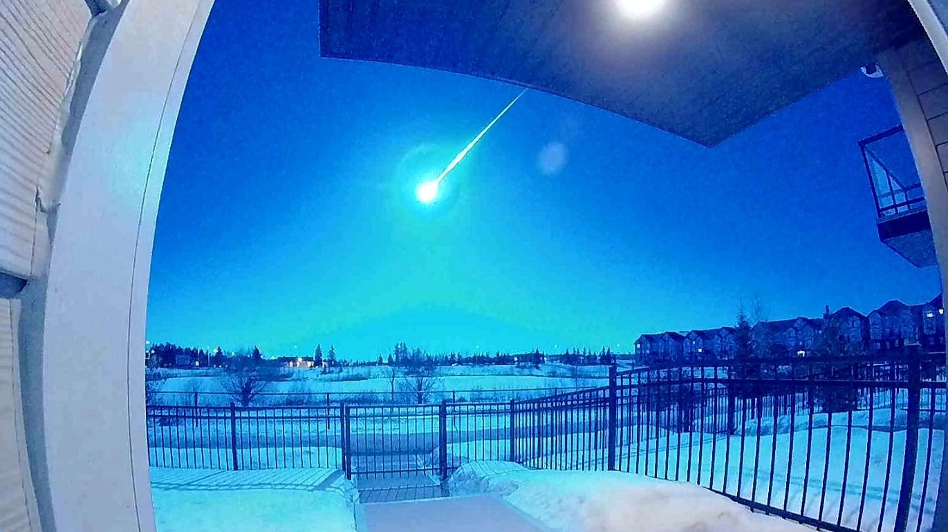 Fireball in the sky was fragment of a comet burning in the atmosphere ...
