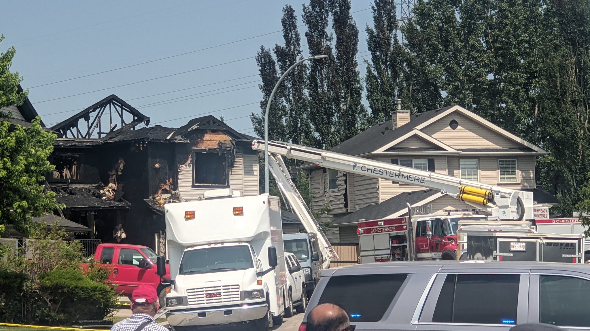 Seven killed in Chestermere house fire