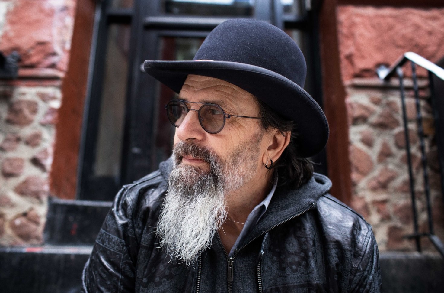 Steve Earle talks new album, crossover success and sobriety prior to ...