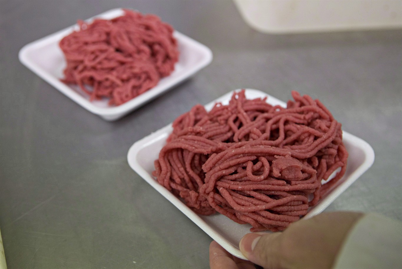 Warning labels on ground beef not sitting right with Alberta Beef Producers