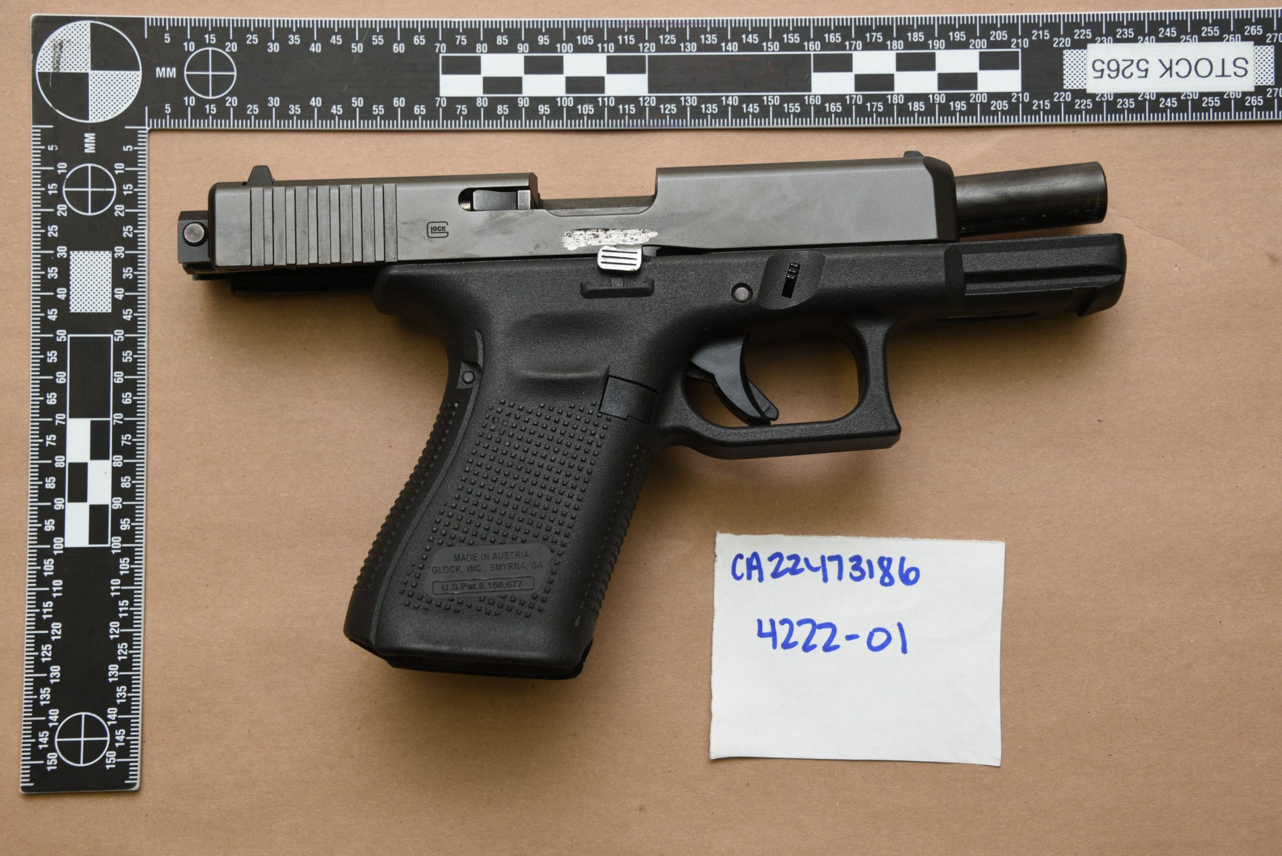 Calgary police arrest 2 men with alleged gang ties - CityNews Calgary