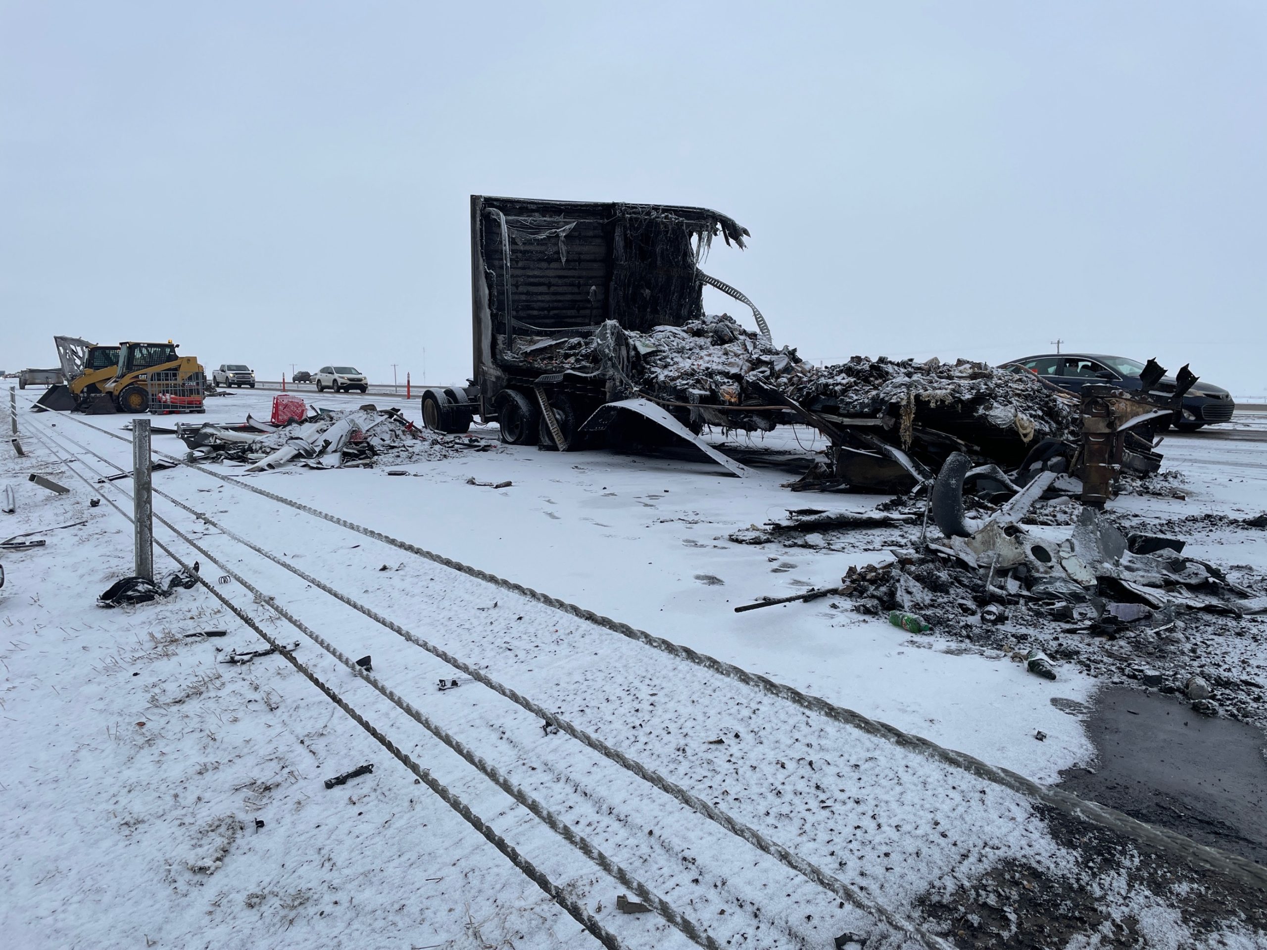 One dead in multi-vehicle crash north of Airdrie - CityNews Calgary