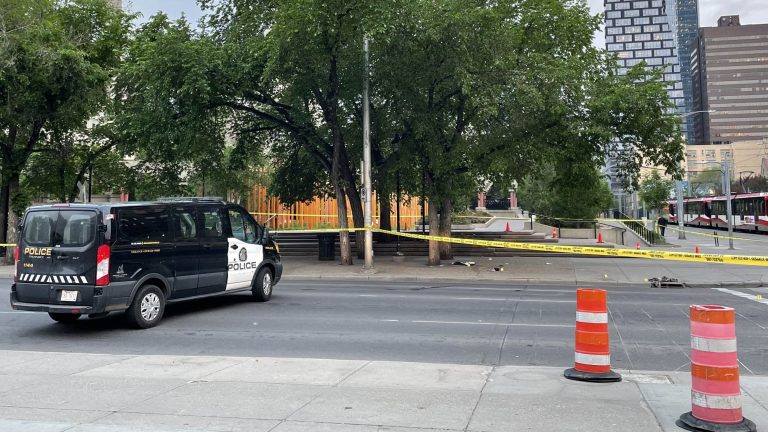 Calgary police: Downtown stabbing victim was sleeping - CityNews Calgary
