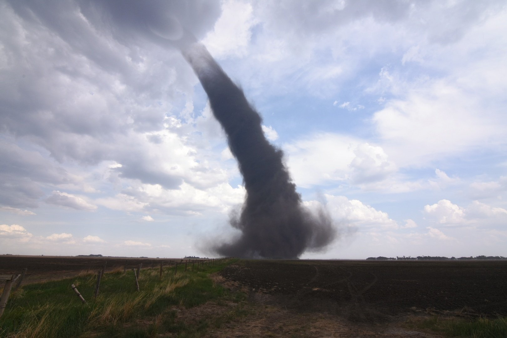 Tornado touches down northeast of Calgary | CityNews Calgary