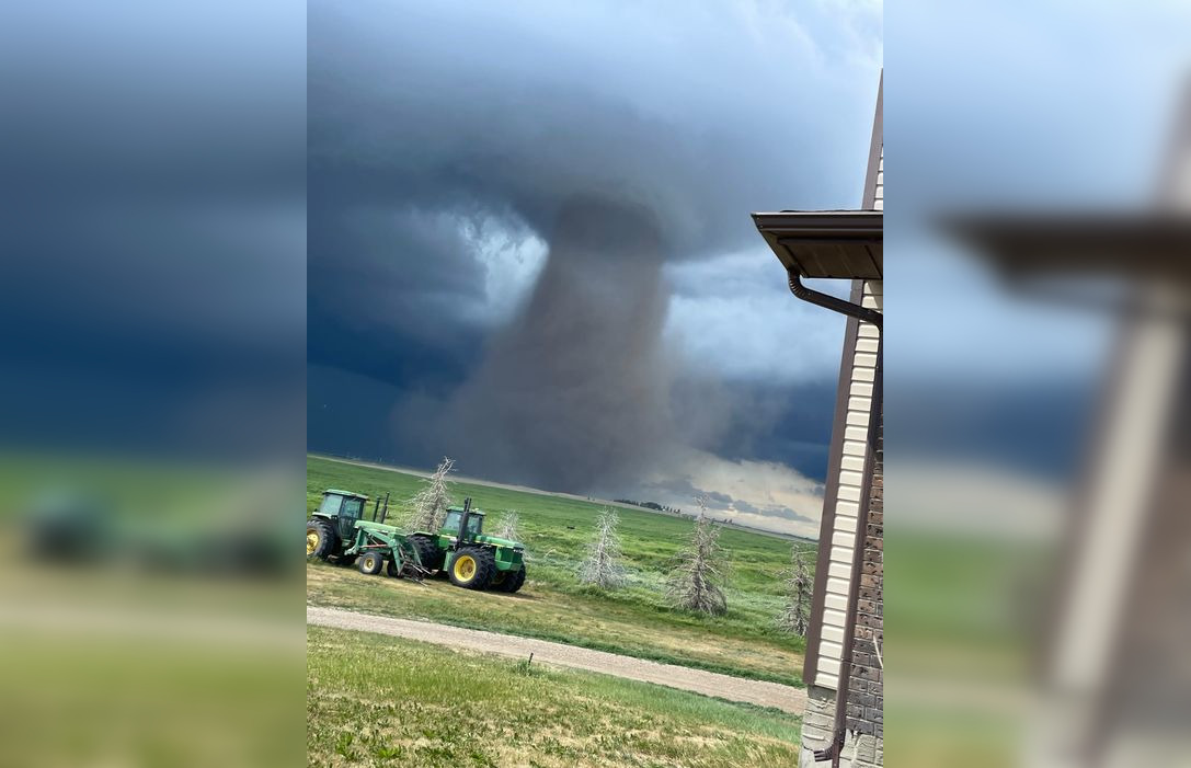 Tornado Warning issued for southern Alberta | CityNews Calgary