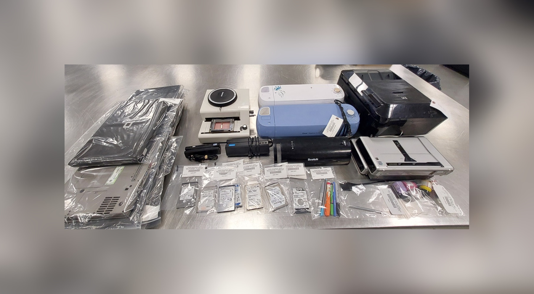 Calgary police lay 350 fraud charges | CityNews Calgary