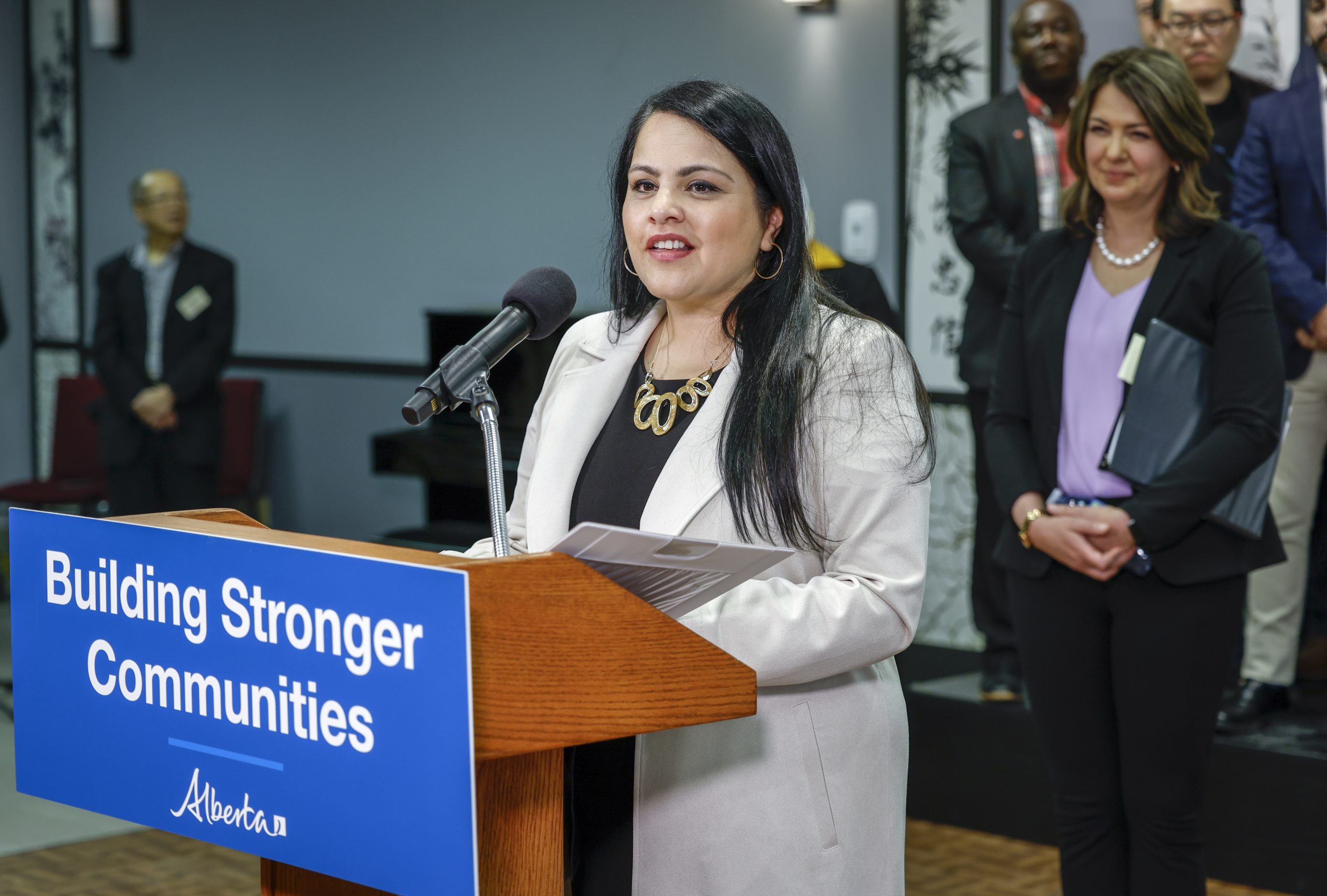 Four more recall petitions against Alberta politicians fail as 10 reach ...