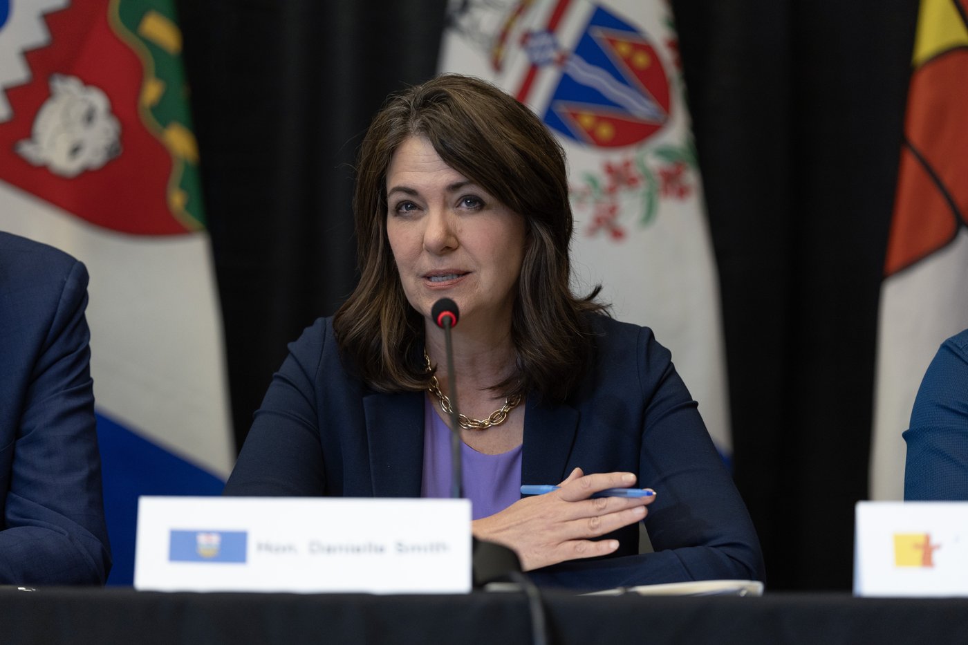 Danielle Smith's approval dips slightly in latest premiers' poll