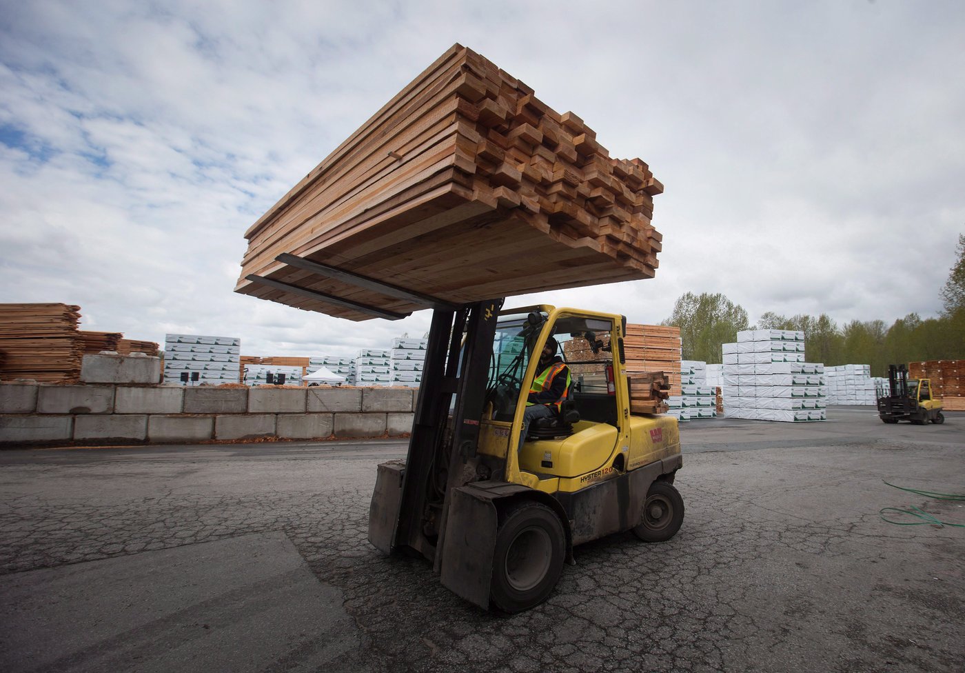 Company fined $350K after Calgary worker killed in forklift incident