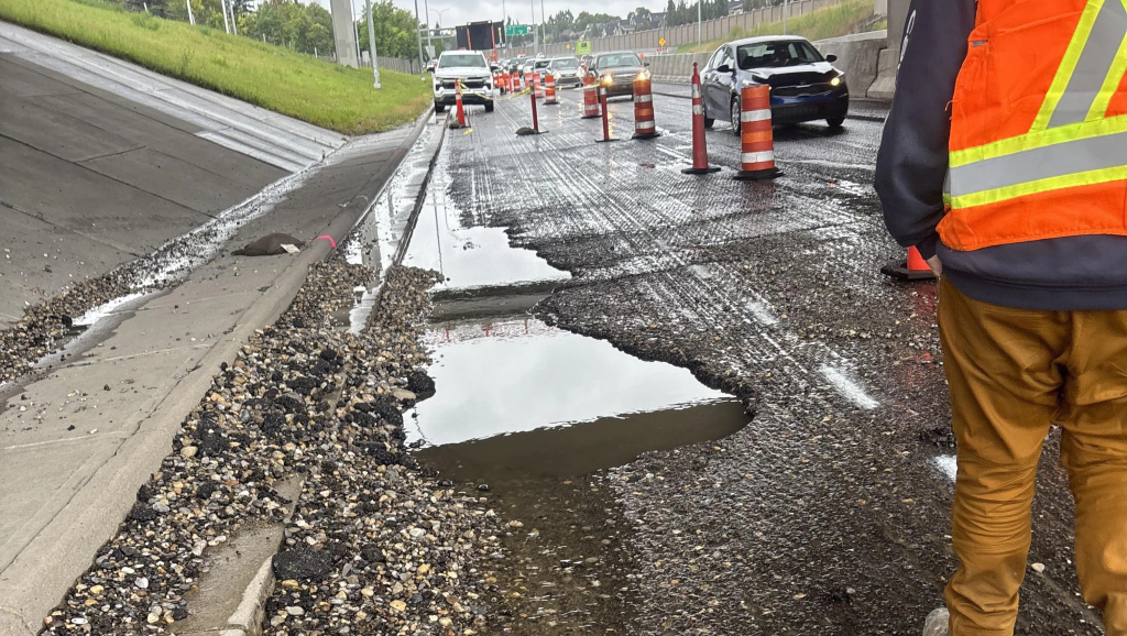 Several flat tires reported in SW Calgary due to pothole