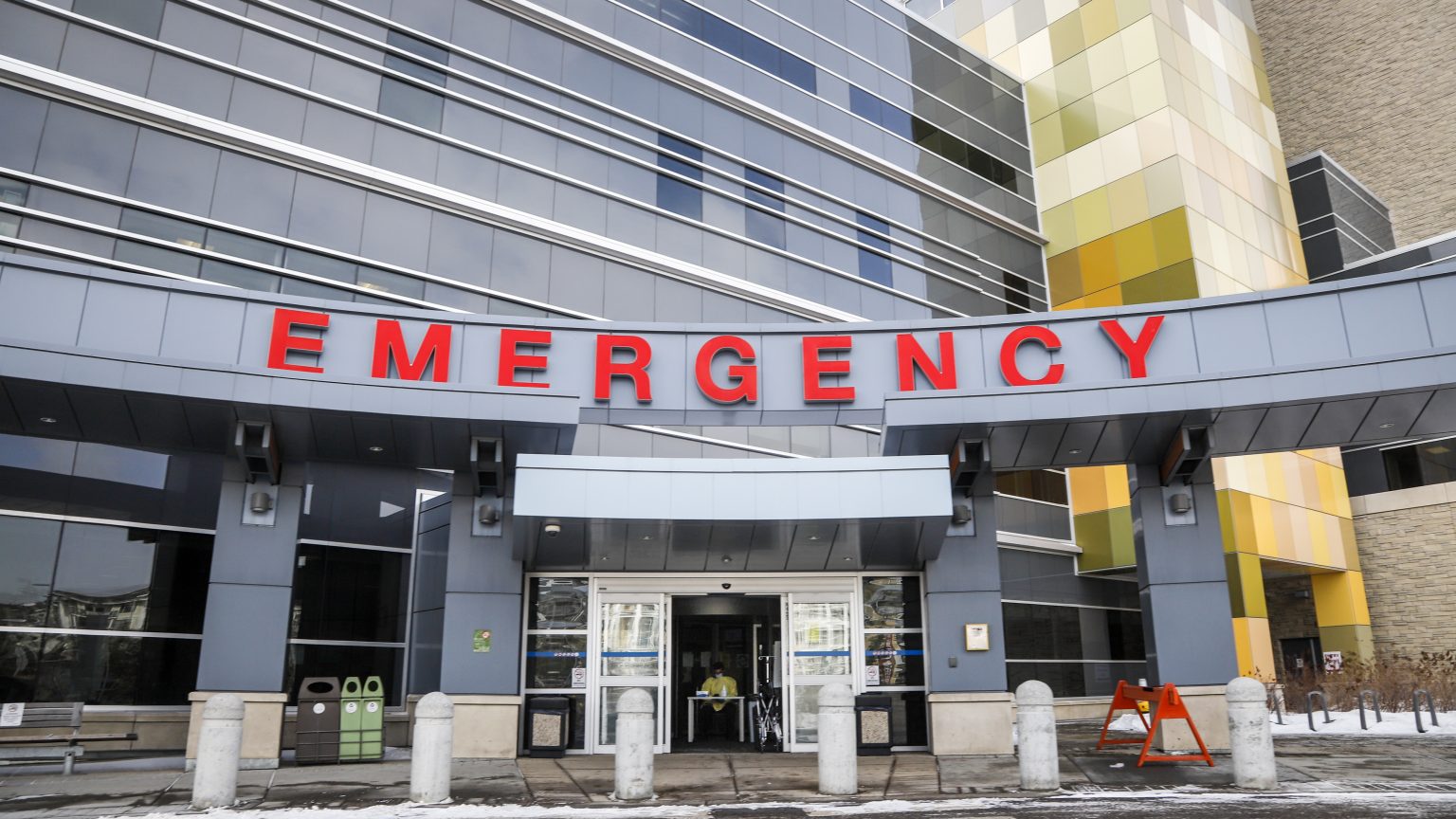 Alberta EMS-811 line helping divert unnecessary traffic from ERs