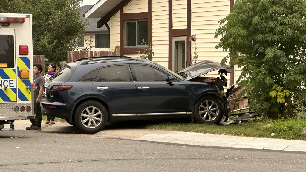 Victim of downtown Calgary stabbing, robbery dies from injuries
