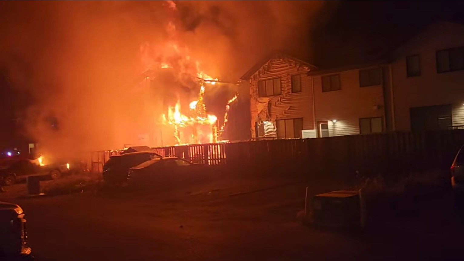 Six townhouses ravaged, dog dies in Calgary SE Seton fire