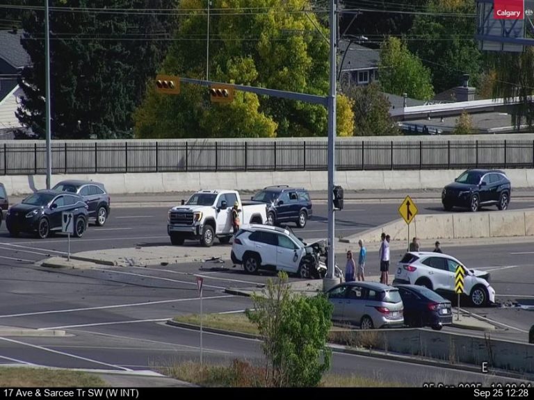 Multi-service centre opens in NW Calgary community of Varsity