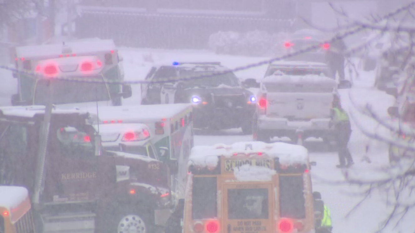 Nearly 500 crashes reported in Calgary's record-breaking first snowfall