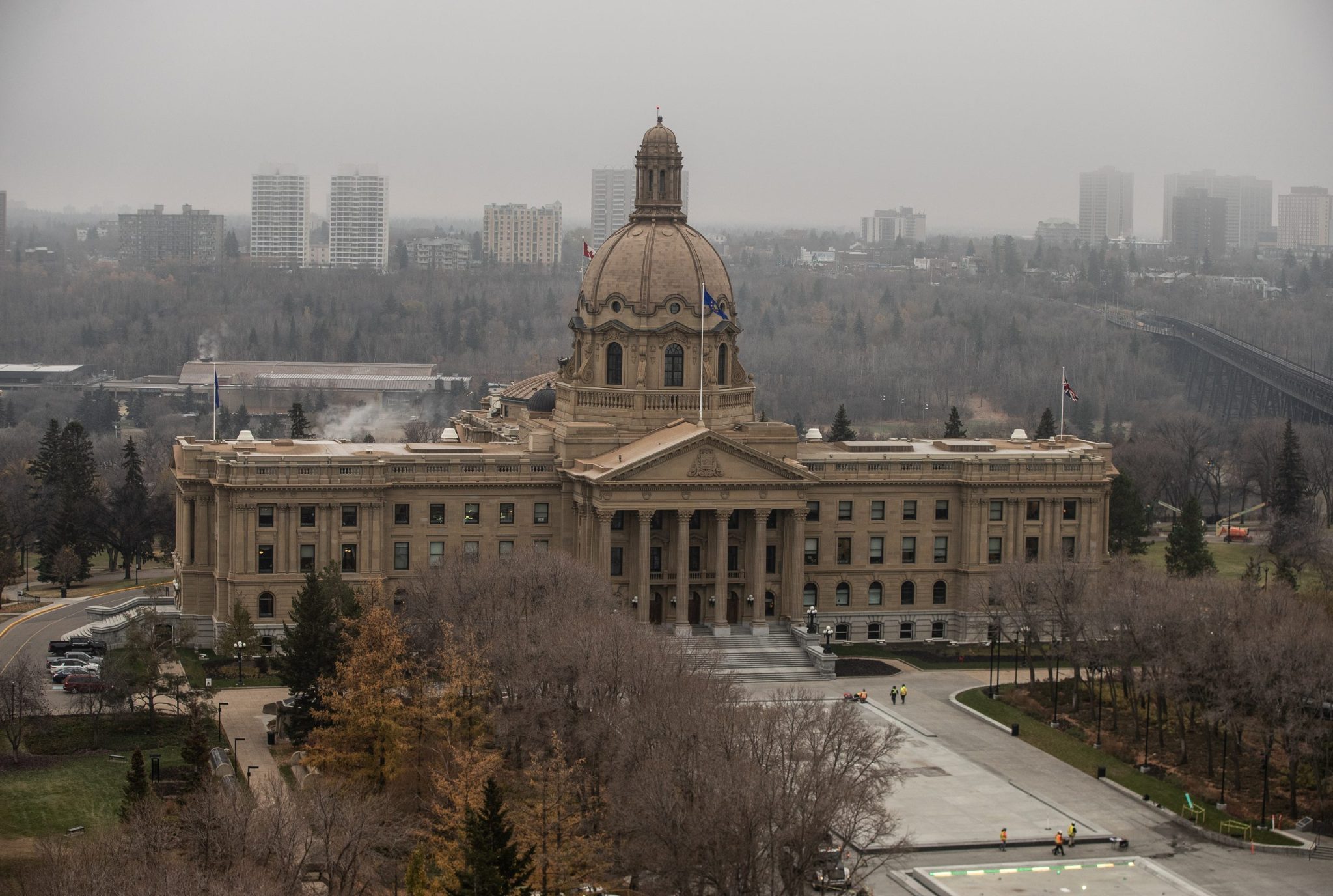 Alberta government appoints new interim chief medical officer of health