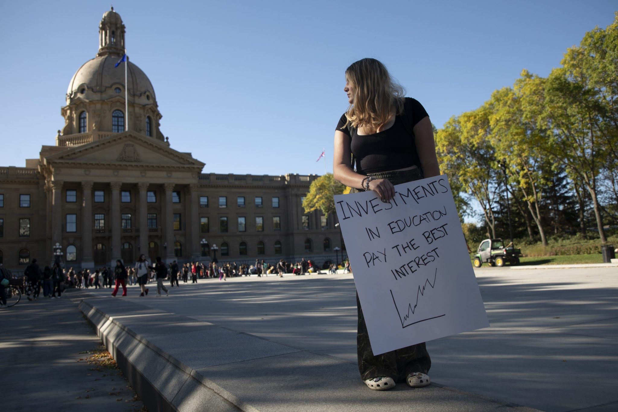 Calgary city council maintains climate emergency declaration in vote